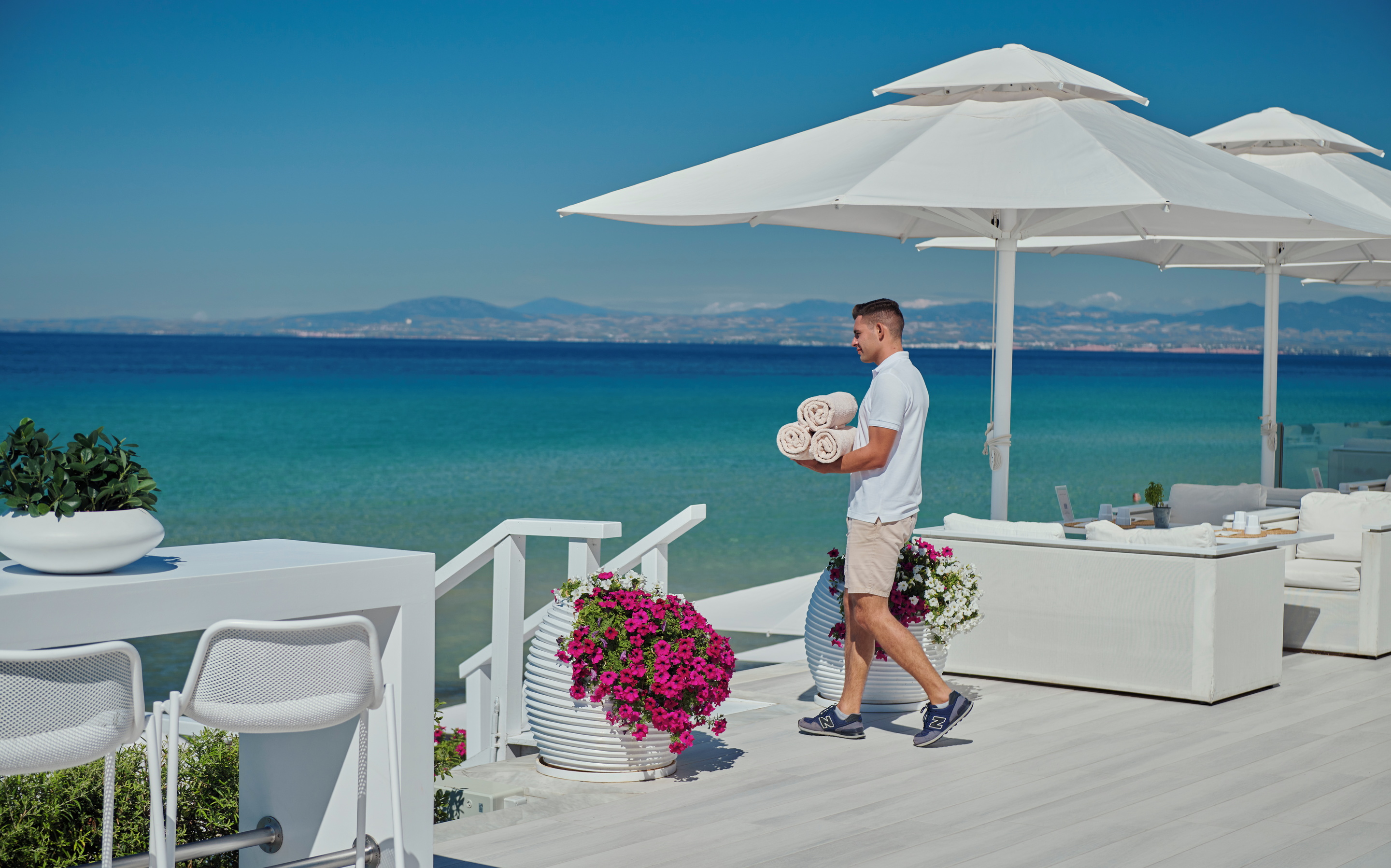 Beach / Pool Attendant